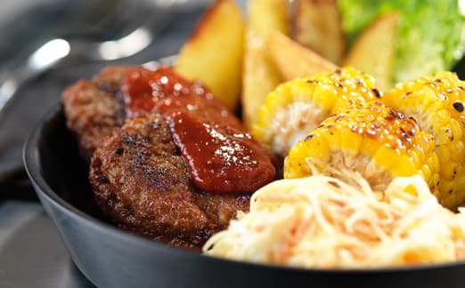 Pannbiff med coleslaw