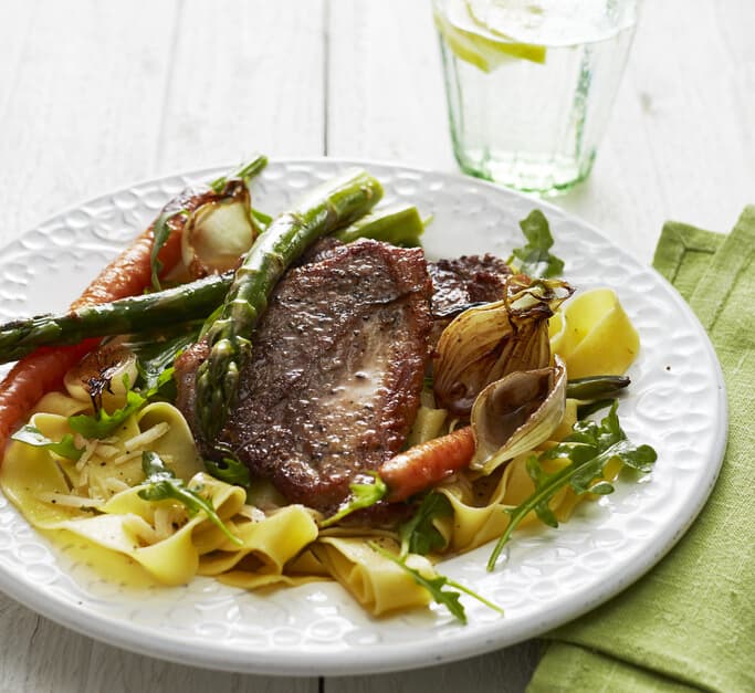 Scan Rapsgris Picnicbog Scaloppini med vårprimörer, vit ...